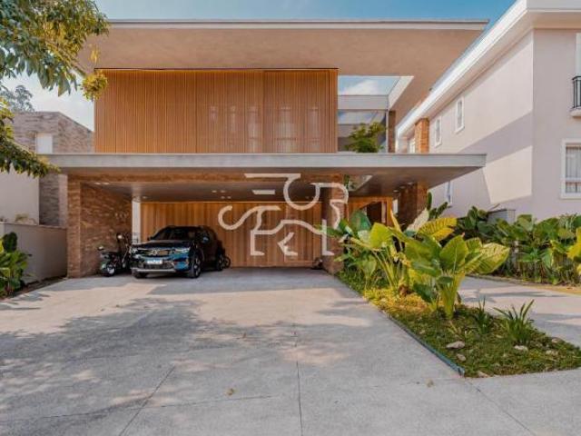 Casa de Condomínio para venda em Tamboré de 501.00m² com 4 Quartos, 4 Suites e 6 Garagens