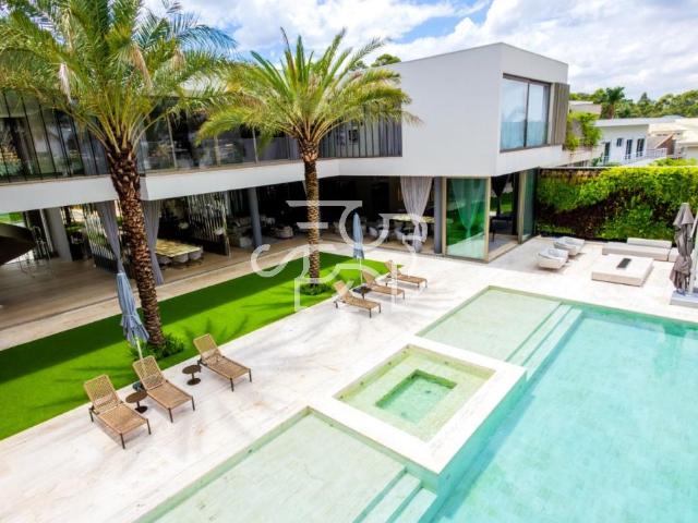 Casa de Condomínio para venda em Tamboré em Santana De Parnaíba São Paulo de 3323.00m² com 8 Quartos, 6 Suítes e 18 Garagens