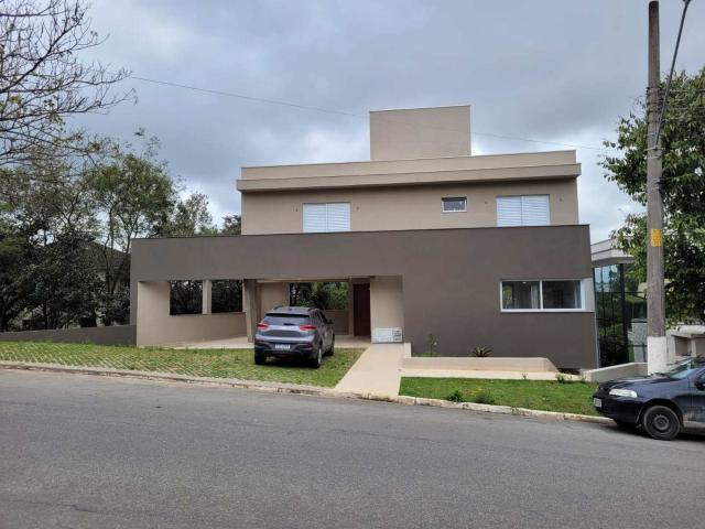 Casa de Condomínio para venda em Tarumã em Santana De Parnaíba São Paulo de 450.00m² com 3 Quartos, 2 Suítes e 3 Garagens