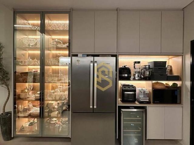 Casa de Condomínio para venda em Terra Magna de 182.00m² com 3 Quartos, 3 Suites e 4 Garagens