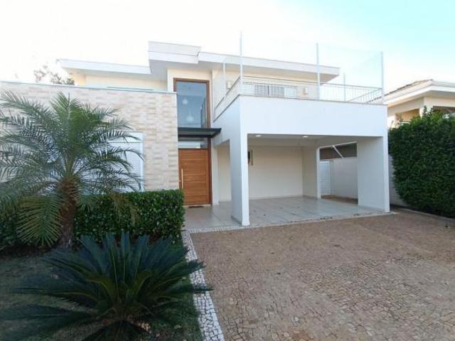 Casa de Condomínio para venda em Terras Do Cancioneiro de 300.00m² com 4 Quartos, 4 Suites e 4 Garag