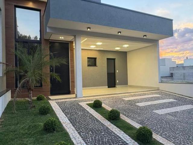 Casa de Condomínio para venda em Terras Da Estancia de 146.00m² com 3 Quartos, 3 Suites e 4 Garagens
