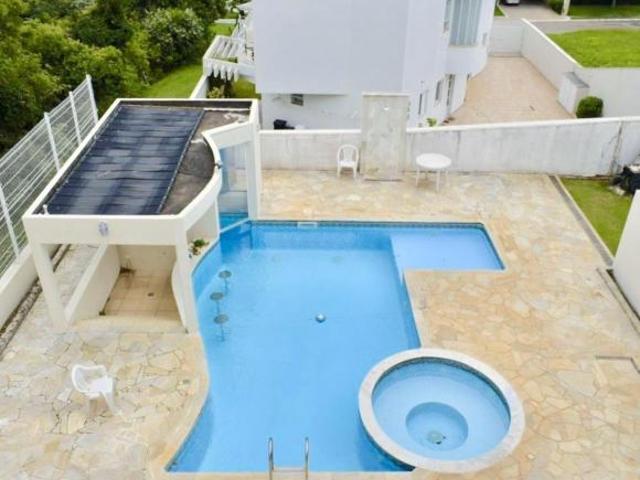 Casa de Condomínio para venda em Terras De São Carlos de 400.00m² com 5 Quartos, 5 Suites e 4 Garage