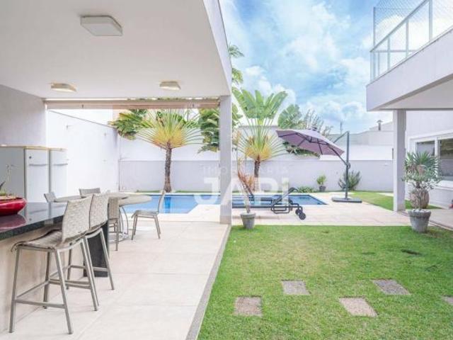 Casa de Condomínio para venda em Terras De São Carlos de 652.00m² com 4 Quartos, 4 Suites e 4 Garage