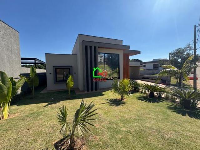 Casa de Condomínio para venda em Terras De Santa Teresa de 395.00m² com 4 Quartos, 4 Suites e 6 Gara