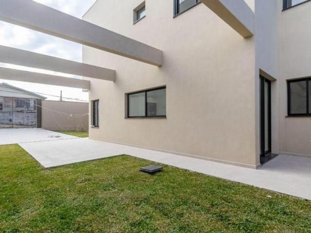 Casa de Condomínio para venda em Uberaba de 144.00m² com 3 Quartos, 3 Suites e 4 Garagens