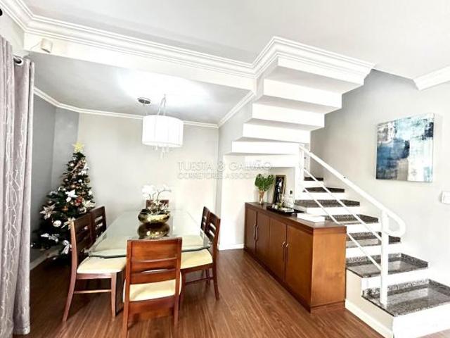 Casa de Condomínio para venda em Uberaba de 151.00m² com 4 Quartos, 1 Suite e 2 Garagens