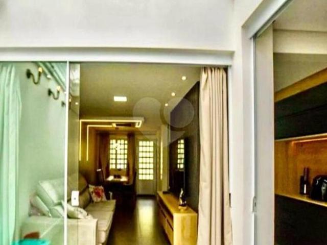 Casa de Condomínio para venda em Utinga de 155.00m² com 3 Quartos, 3 Suites e 2 Garagens