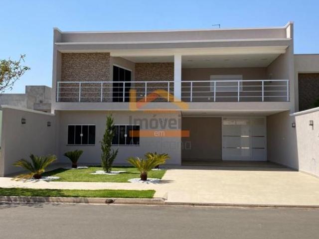 Casa de Condomínio para venda em Vale Das Oliveiras de 327.00m² com 3 Quartos, 1 Suite e 4 Garagens