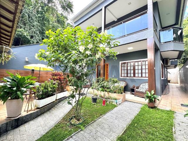 Casa de Condomínio para venda em Vargem Grande em Rio De Janeiro Rio de Janeiro de 280.00m² com 4 Quartos, 3 Suítes e 1 Garagem
