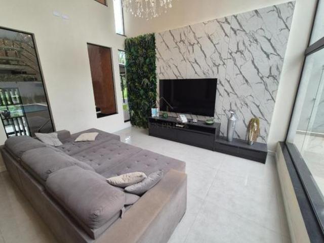 Casa de Condomínio para venda em Vargem Grande Paulista de 300.00m² com 4 Quartos, 4 Suites e 5 Gara