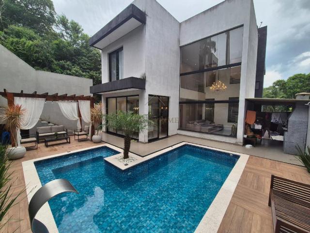Casa de Condomínio para venda em Vargem Grande Paulista em Vargem Grande Paulista São Paulo de 300.00m² com 4 Quartos, 4 Suítes e 5 Garagens