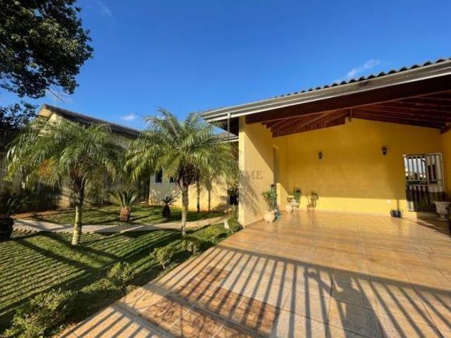 Casa de Condomínio para venda em Vargem Grande Paulista de 320.00m² com 4 Quartos, 3 Suites e 4 Gara