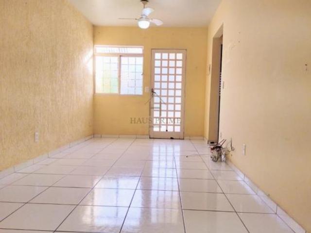 Casa de Condomínio para venda em Vargem Grande Paulista de 50.00m² com 3 Quartos e 2 Garagens