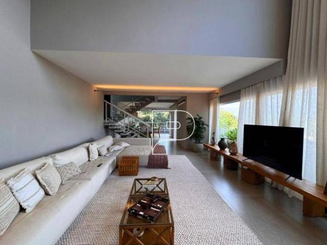 Casa de Condomínio para venda em Vintage de 420.00m² com 4 Quartos, 4 Suites e 4 Garagens