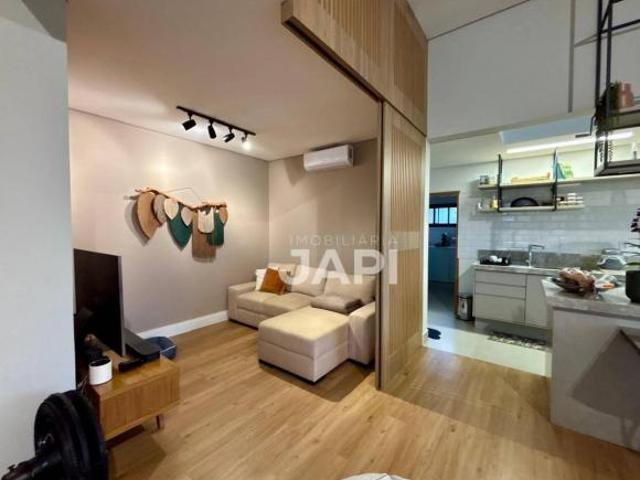 Casa de Condomínio para venda em Vida Real de 334.00m² com 4 Quartos, 2 Suites e 4 Garagens