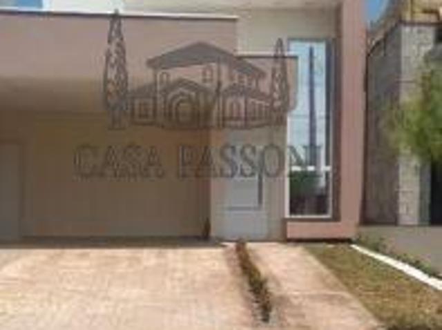 Casa de Condomínio para venda em Vila Monte Alegre em Paulínia São Paulo de 130.00m² com 3 Quartos, 1 Suíte e 4 Garagens