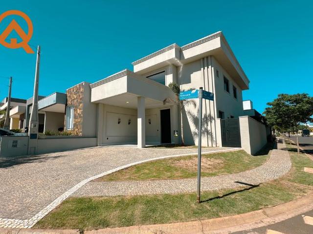 Casa de Condomínio para venda em Vila Monte Alegre em Paulínia São Paulo de 164.92m² com 3 Quartos, 3 Suítes e 4 Garagens