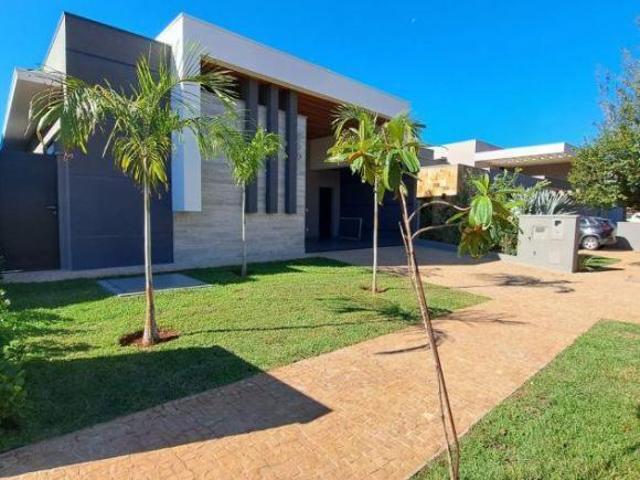 Casa de Condomínio para venda em Vila Do Golf de 189.00m² com 4 Quartos, 2 Suites e 4 Garagens