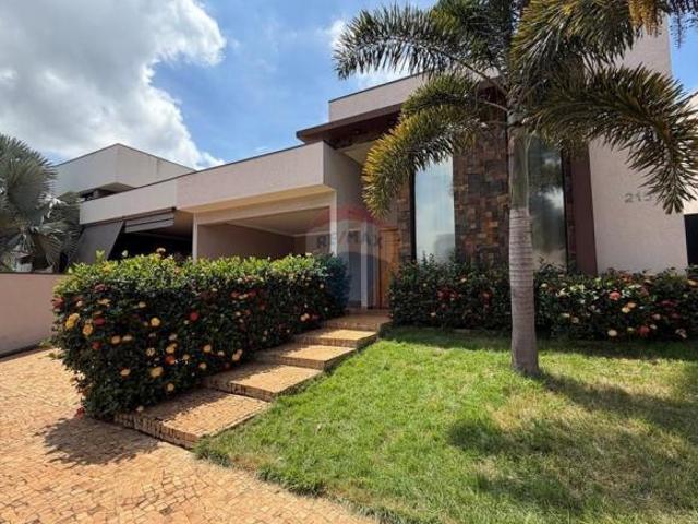 Casa de Condomínio para venda em Vila Do Golf de 202.00m² com 3 Quartos, 3 Suites e 4 Garagens