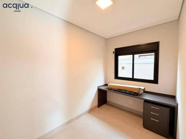Casa de Condomínio para venda em Vila Do Golfe de 203.00m² com 3 Quartos, 3 Suites e 4 Garagens