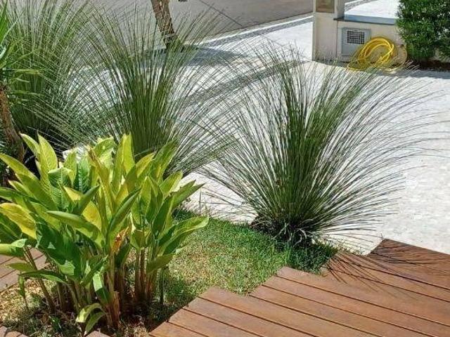 Casa de Condomínio para venda em Vila Israel de 350.00m² com 4 Quartos, 4 Suites e 4 Garagens