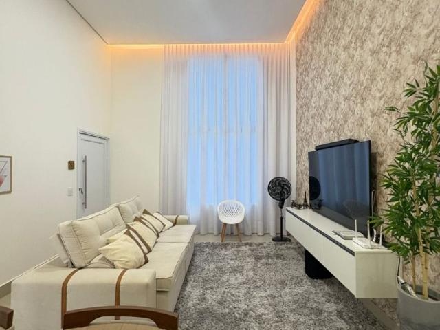 Casa de Condomínio para venda em Vila Real em Hortolândia São Paulo de 170.00m² com 3 Quartos, 1 Suíte e 4 Garagens