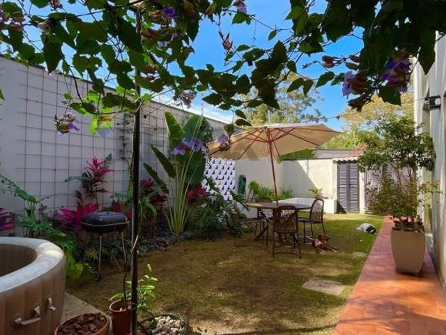 Casa de Condomínio para venda em Vila Santista de 82.60m² com 2 Quartos, 2 Suites e 2 Garagens