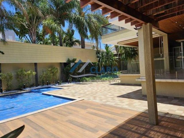 Casa de Condomínio para venda em Vila Serrão de 468.00m² com 4 Quartos, 2 Suites e 4 Garagens
