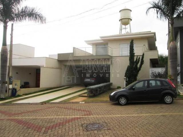 Casa de Condomínio para venda em Vila Xavier de 285.00m² com 3 Quartos, 3 Suites e 4 Garagens