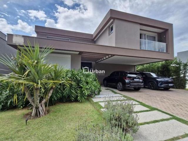 Casa de Condomínio para venda em Vilarejo de 612.00m² com 3 Quartos, 3 Suites e 6 Garagens