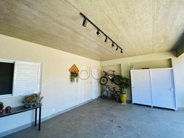 Casa de Condomínio para venda em Villa D&apos  Áquila de 162.00m² com 3 Quartos, 2 Suites e 2 Garagens