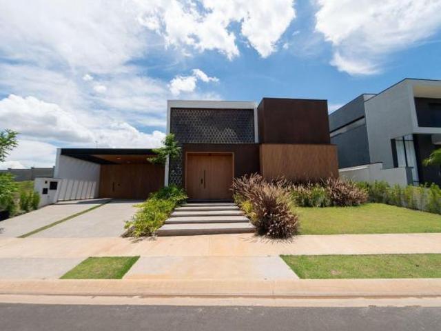 Casa de Condomínio para venda em Villa Dos Pinheiros de 402.00m² com 4 Quartos, 4 Suites e 4 Garagen