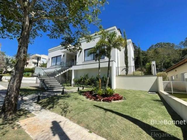 Casa de Condomínio para venda em Villagio Paradiso de 447.00m² com 4 Quartos, 4 Suites e 5 Garagens