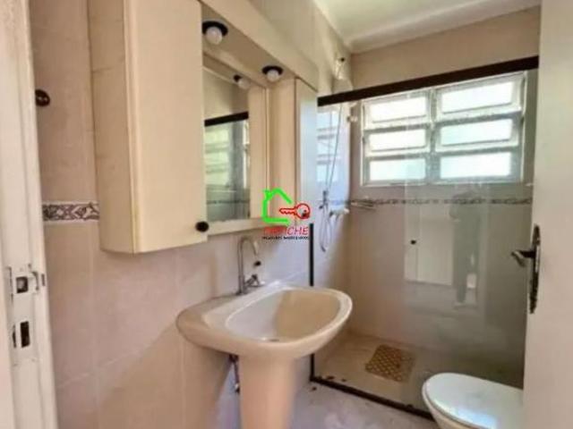 Casa de Condomínio para venda em Vista Alegre de 338.00m² com 4 Quartos, 3 Suites e 4 Garagens