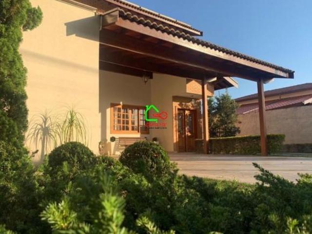 Casa de Condomínio para venda em Vista Alegre de 424.23m² com 4 Quartos, 4 Suites e 6 Garagens