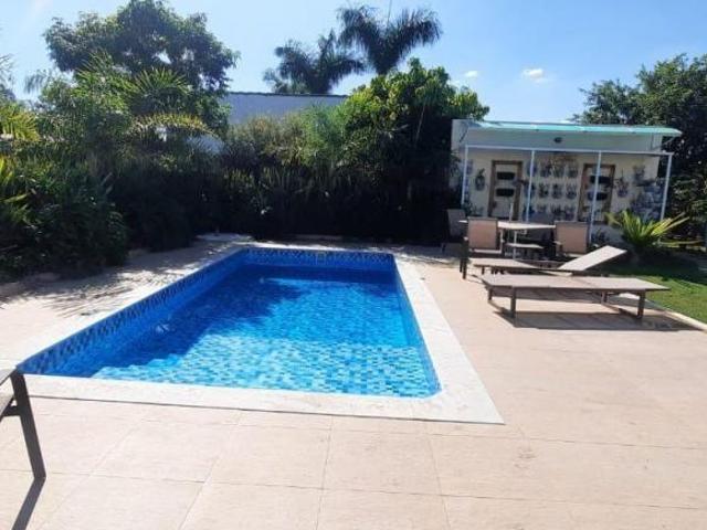 Casa de Condomínio para venda em Vivendas Do Lago de 250.00m² com 4 Quartos, 1 Suite e 6 Garagens