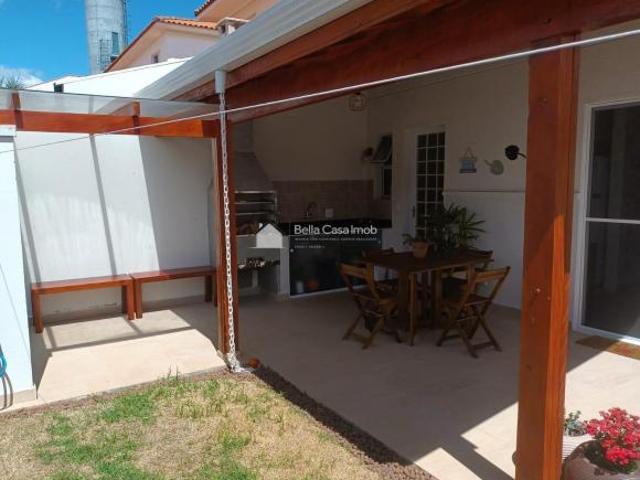 Casa de Condomínio para venda em Vossoroca de 108.00m² com 3 Quartos e 1 Garagem