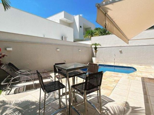 Casa de Condomínio para venda em Vossoroca de 278.00m² com 3 Quartos, 3 Suites e 4 Garagens