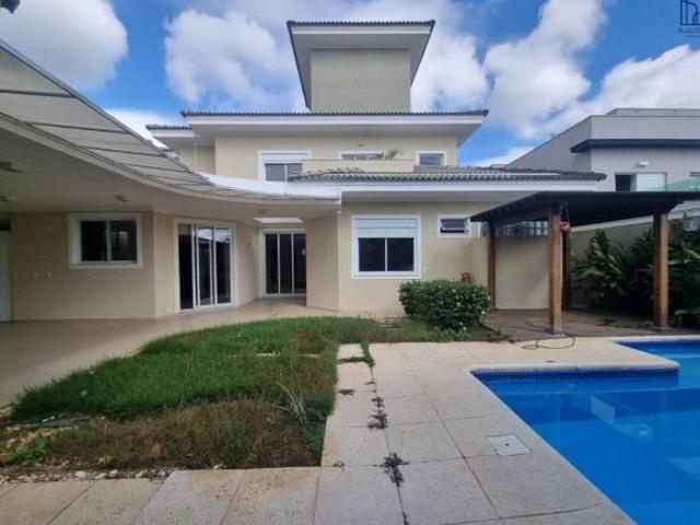 Casa de Condomínio para venda em Vossoroca de 374.00m² com 5 Quartos, 3 Suites e 2 Garagens