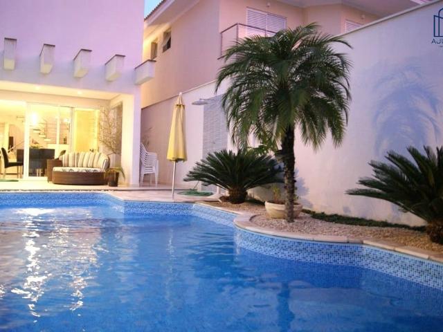Casa de Condomínio para venda em Vossoroca em Votorantim São Paulo de 350.00m² com 3 Quartos, 3 Suítes e 4 Garagens