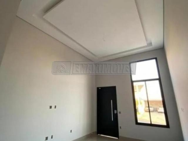 Casa de Condomínio para venda em Wanel Ville 5 de 130.00m² com 3 Quartos, 1 Suite e 3 Garagens