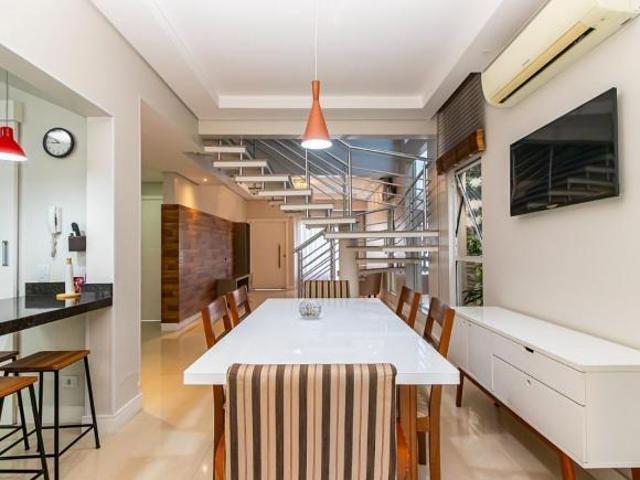 Casa de Condomínio para venda em Xaxim de 248.79m² com 3 Quartos, 1 Suite e 2 Garagens