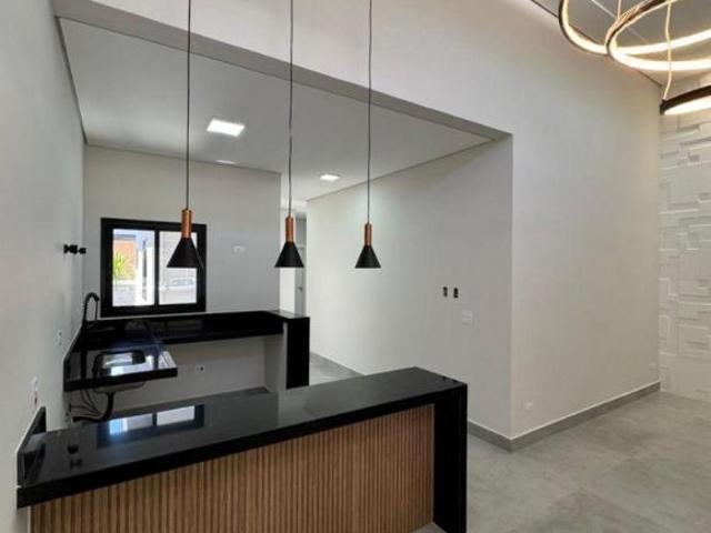 Casa de Condomínio para venda em Água Branca de 150.00m² com 3 Quartos, 2 Suites e 2 Garagens
