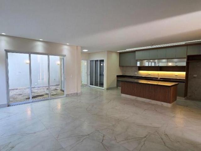Casa de Condomínio para venda em Água Branca de 192.00m² com 3 Quartos, 3 Suites e 4 Garagens