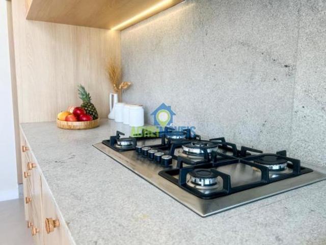 Casa de Condomínio para venda em Aeroporto de 165.00m² com 3 Quartos, 3 Suites e 2 Garagens