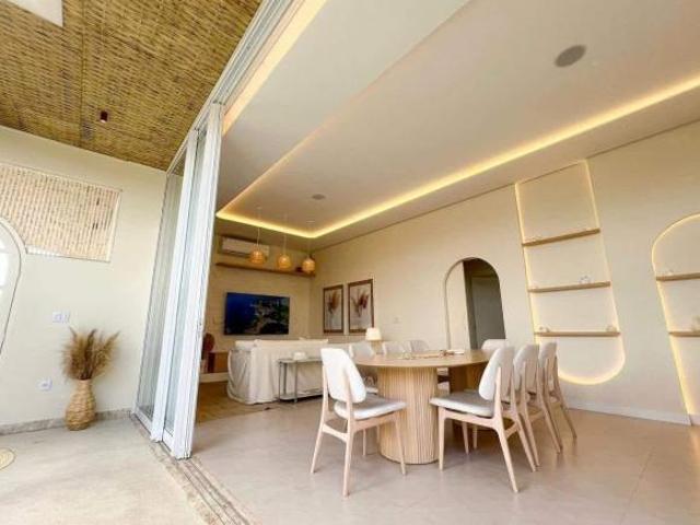 Casa de Condomínio para venda em AEROPORTO de 190.00m² com 3 Quartos, 3 Suites e 3 Garagens