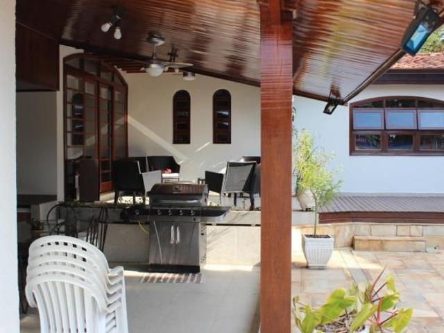 Casa de Condomínio para venda em Além Ponte de 415.39m² com 4 Quartos, 2 Suites e 4 Garagens