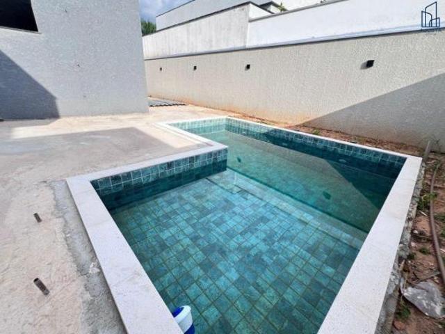 Casa de Condomínio para venda em Alphaville Nova Esplanada de 247.00m² com 3 Quartos, 3 Suites e 4 G