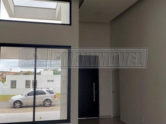 Casa de Condomínio para venda em Alphaville Nova Esplanada de 248.00m² com 3 Quartos, 3 Suites e 6 G